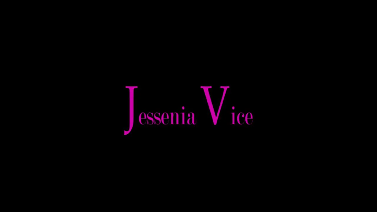 Maximo Photography Presents Jessenia Vice