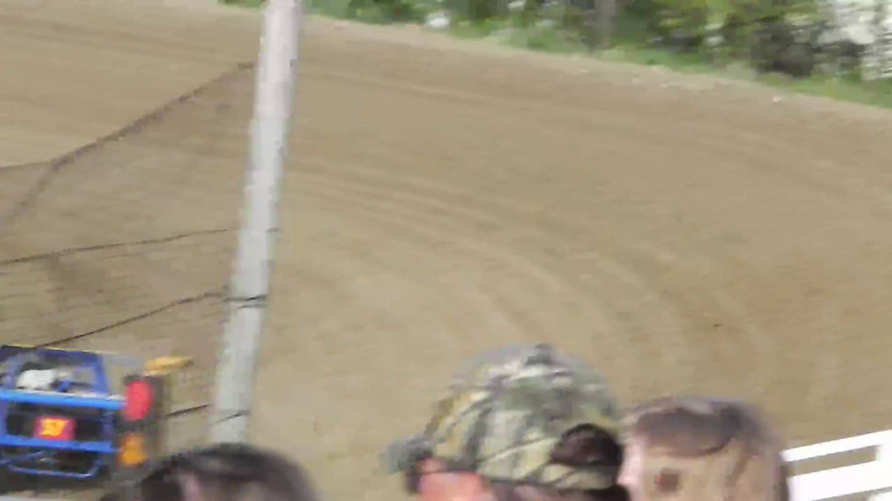 WISSOTA Mod-4 Race Bemidji Speedway on Vimeo