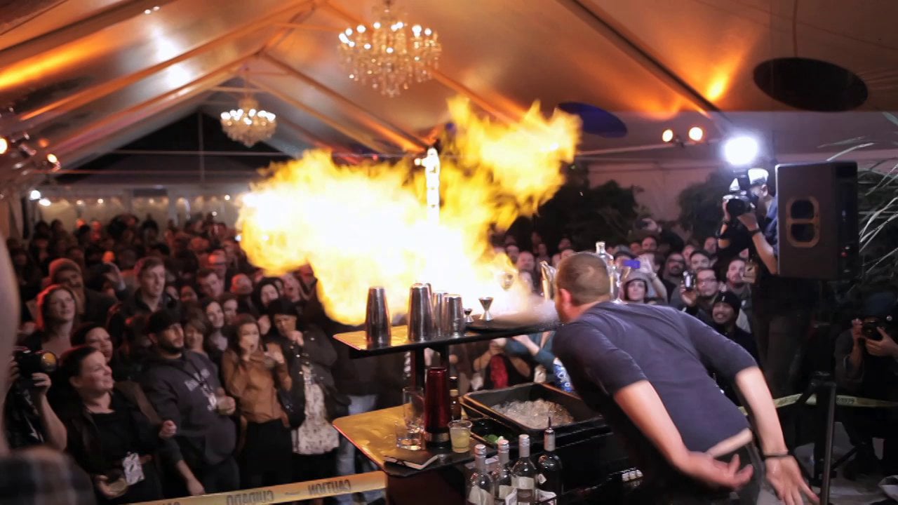 Aviation Gin Closet Flair Competition