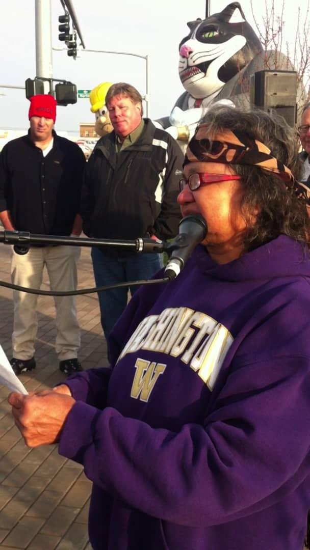 Darlene McCarty Defends Medicare D Against Paul Ryan Budget on Vimeo