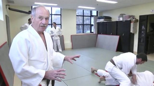 Jacques Dussault: professeur d'auto-défense pour la police de Magog on ...