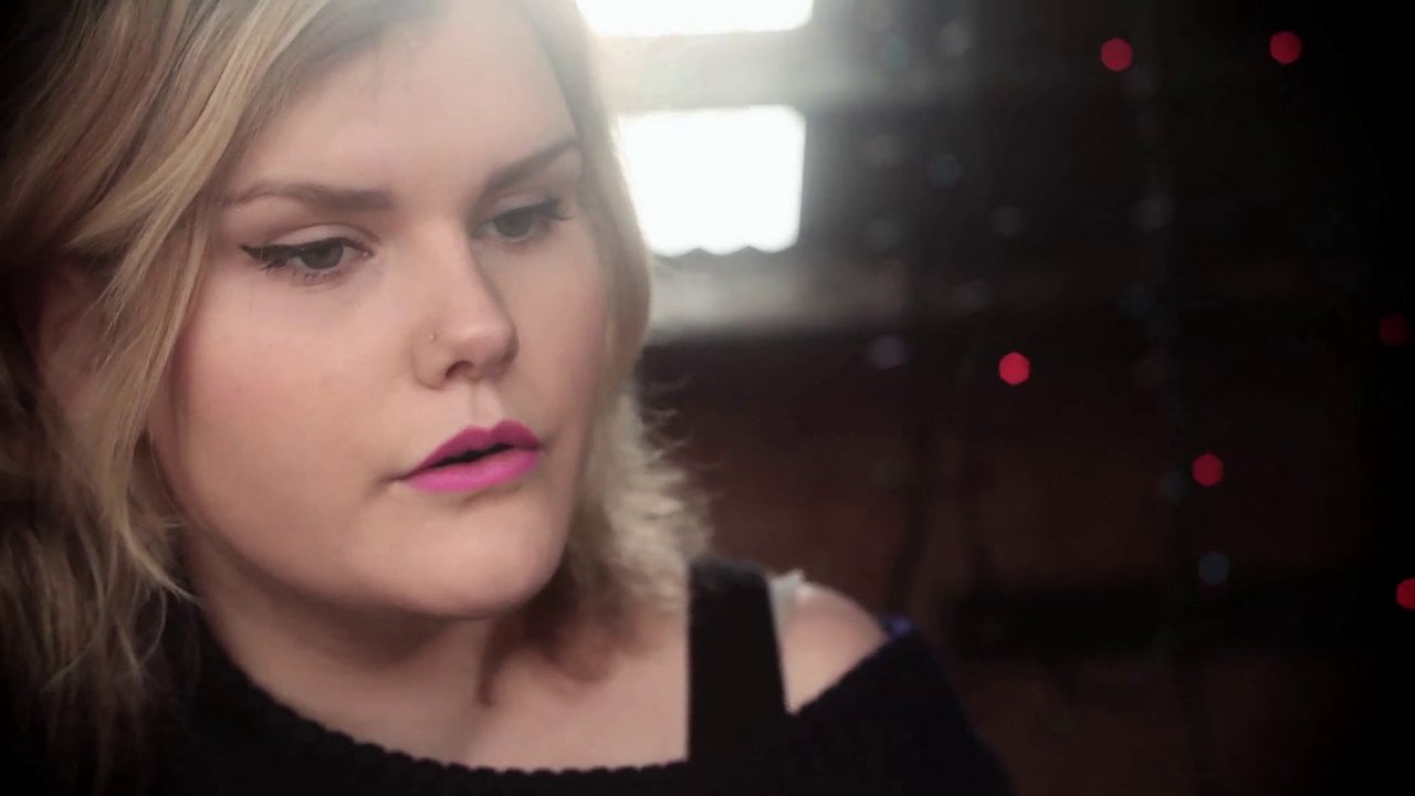 Phoebe Warden NEW SONG on Vimeo