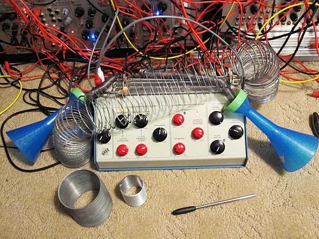 The Ekdahl Moisturizer, experiments with slinky coils. on Vimeo