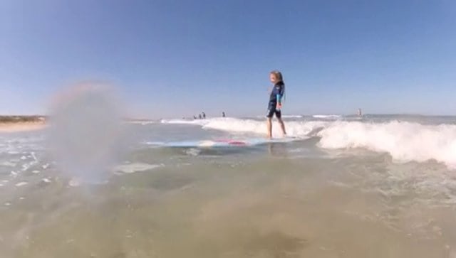 Yarran and Ines surfing, summer fun! on Vimeo