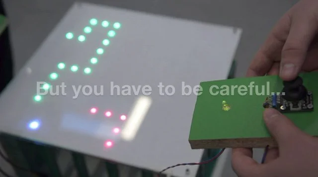 Multiplayer Snake for queuing! on Vimeo