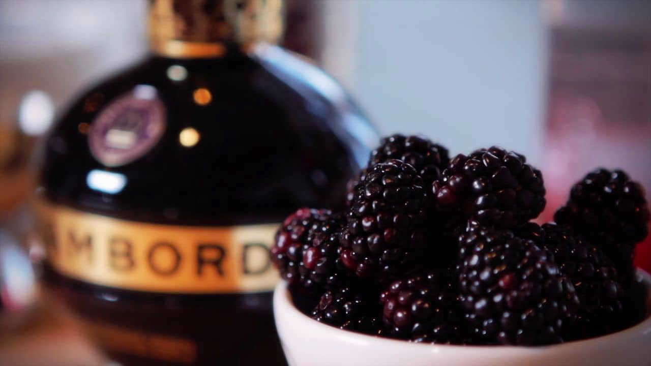 Blackberry Champagne Cocktail on Vimeo