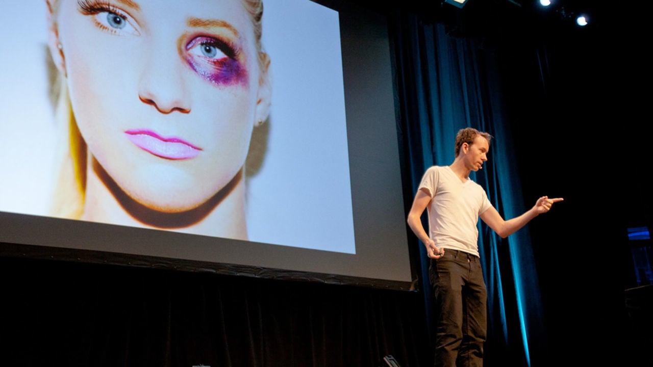 Tyler Shields speaks at Luminance 2012 on Vimeo