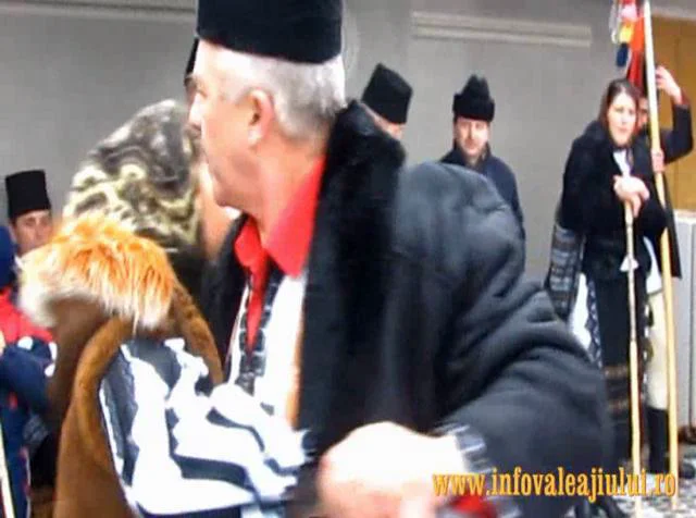 UNIC IN ROMANIA - PITARAII DIN JIET ,2012 on Vimeo