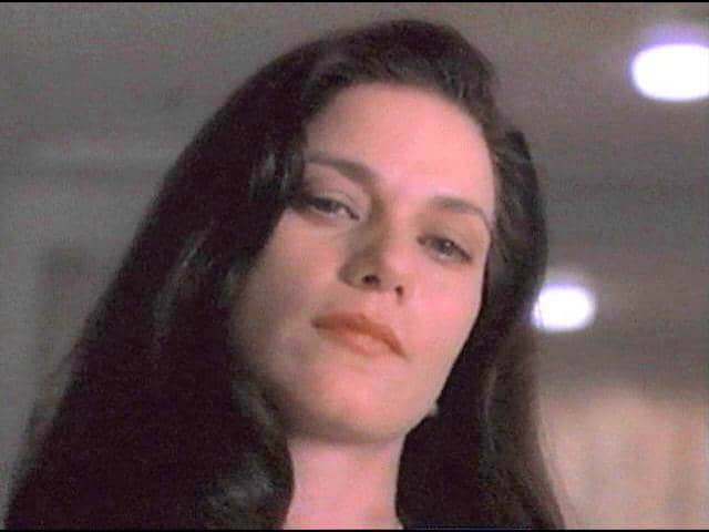 Linda Fiorentino on Vimeo