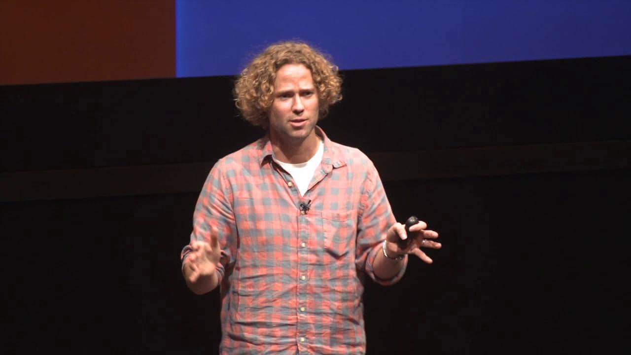 Tom Hulme at Mind the Product 2012 on Vimeo