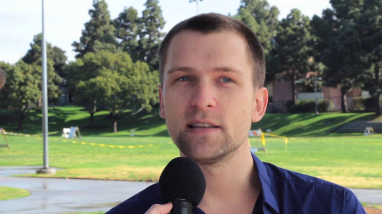 Interview with Kyle Knight on Vimeo