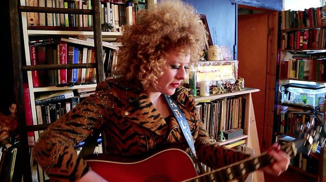 Bonus scene from The Mr Nobody show - Carla Rhodes on Vimeo