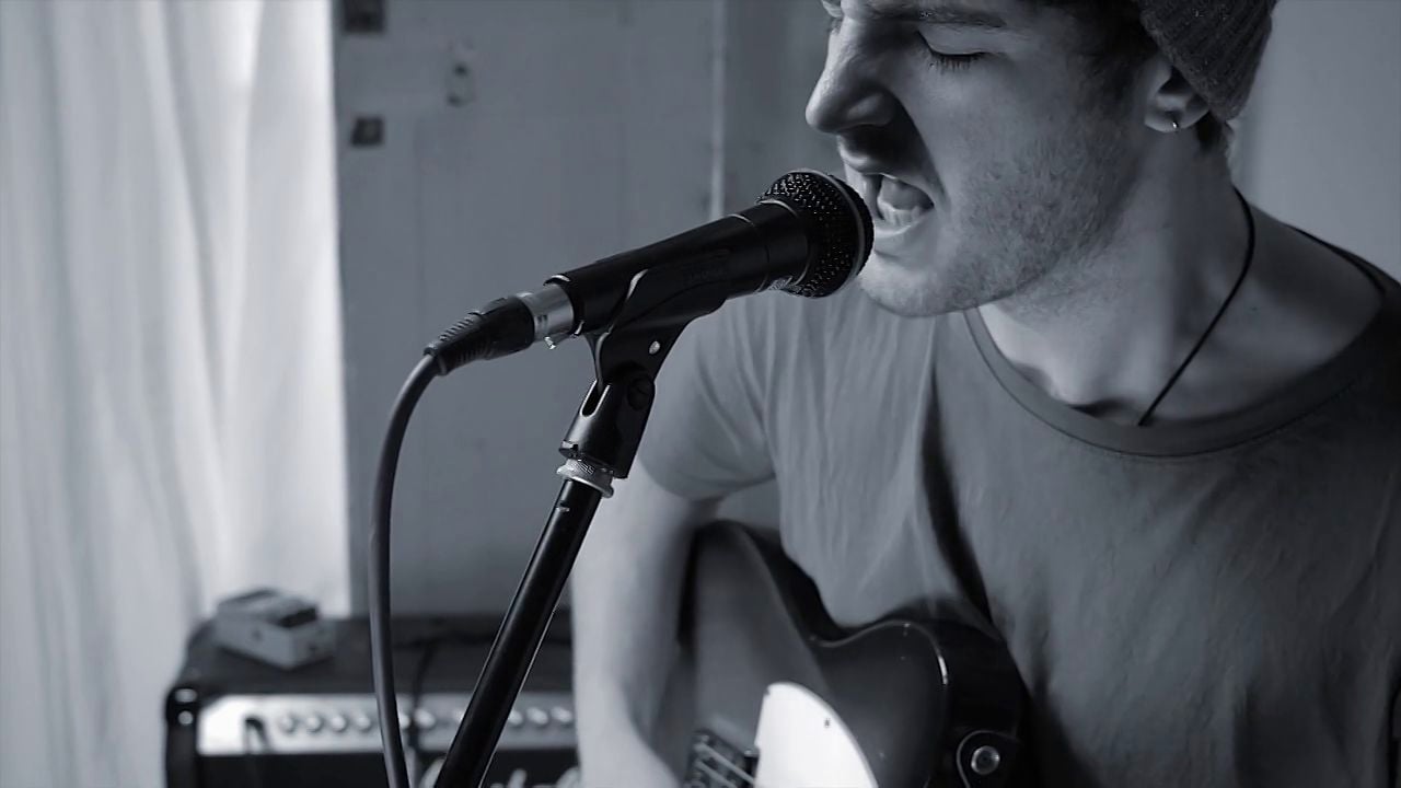 Hugh Gavin - Motel Blues (Loudon Wainwright Cover) on Vimeo