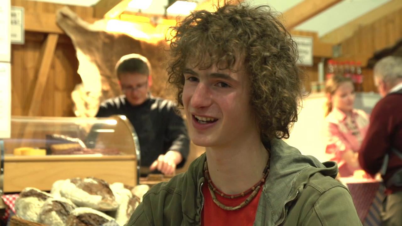 Interview with Adam Ondra at f.re.e Munich 2013 on Vimeo