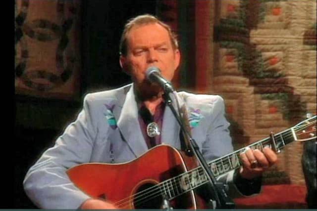 Matterhorn - Charlie Waller & The Country Gentlemen on Vimeo