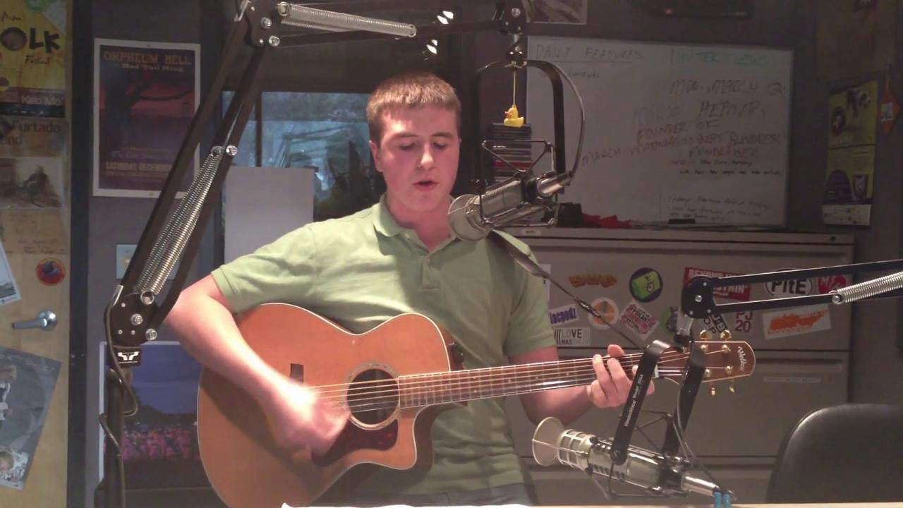 Zach Radcliff live in Studio on Tree Town Sound hosted by Ma on Vimeo