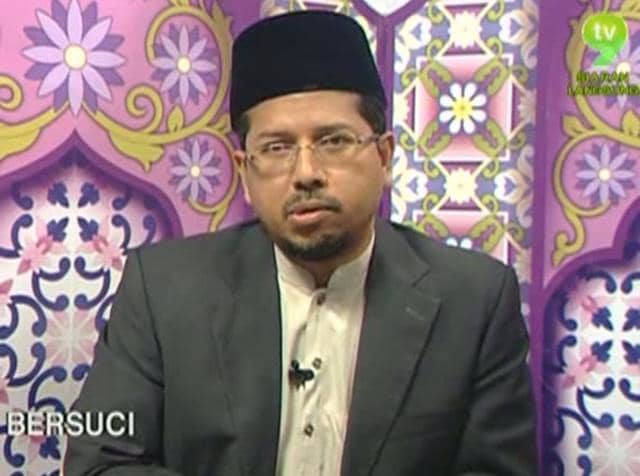 Zahazan Mohamed - 20100117 Bersuci - Tanyalah Ustaz TV9 (Episod 12 ...