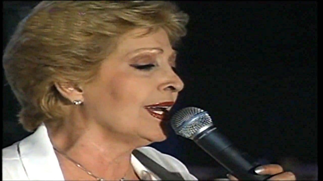 Poly Panou from the 2001 Tsitsanis Theodorakis Tribute Concert on Vimeo