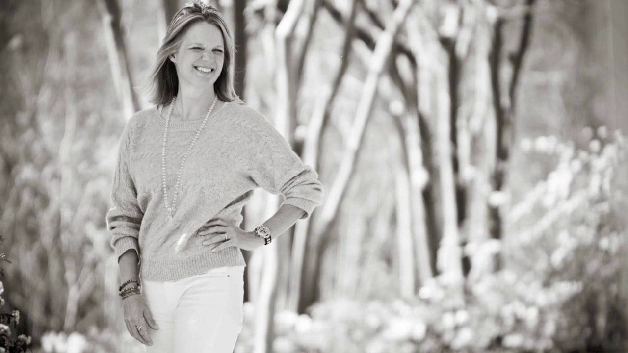 Elizabeth Irvine Promo Short on Vimeo