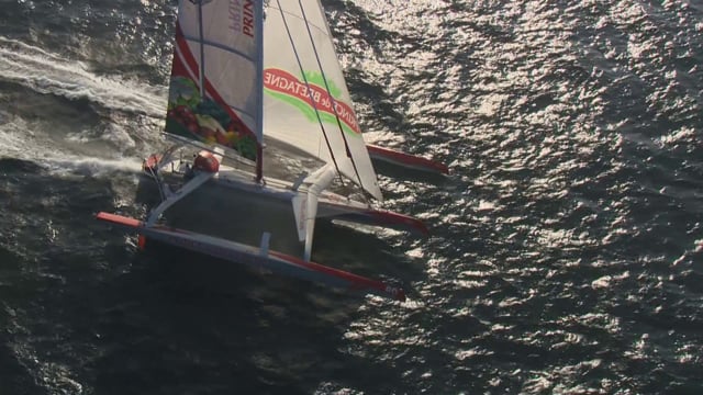 Images aériennes du Maxi 80, en musique SVP ! in Maxi 80 Prince de ...