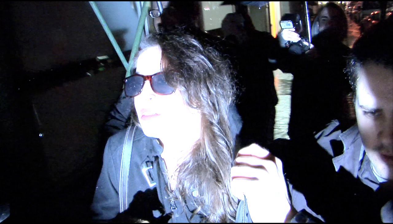 Maddy Z attacks pap on Vimeo