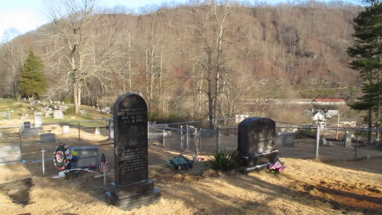 Hatfield/Chambers graves, Buskirk, Kentucky