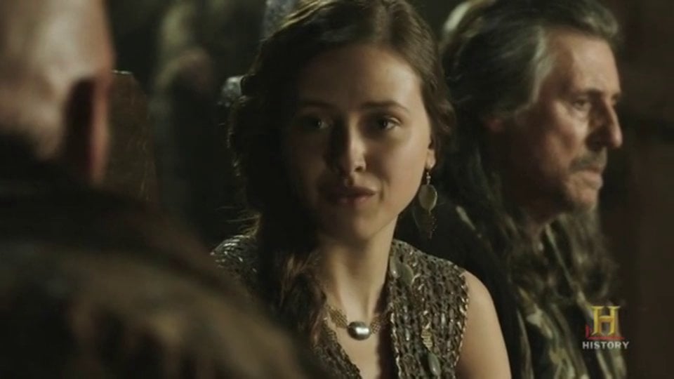 Rising Starlet Elinor Crawley Dazzles In "Vikings" on Vimeo