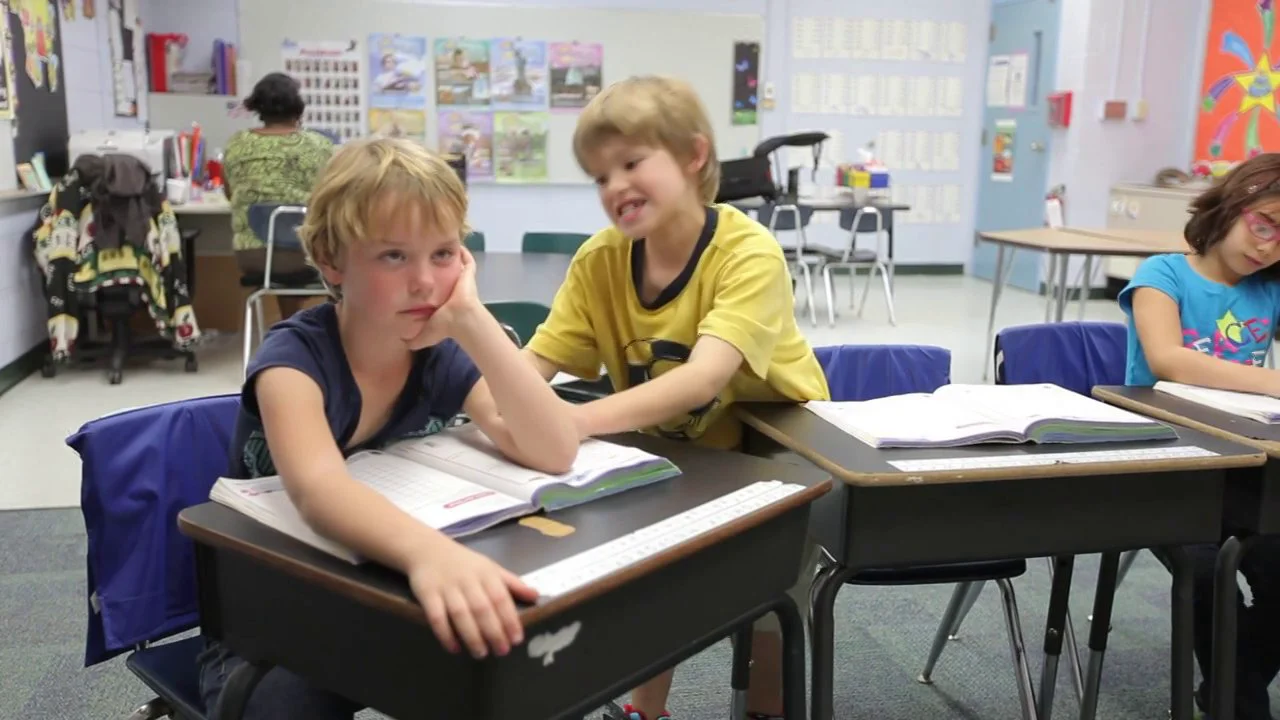 Appropriate Ways To Get Someone's Attention