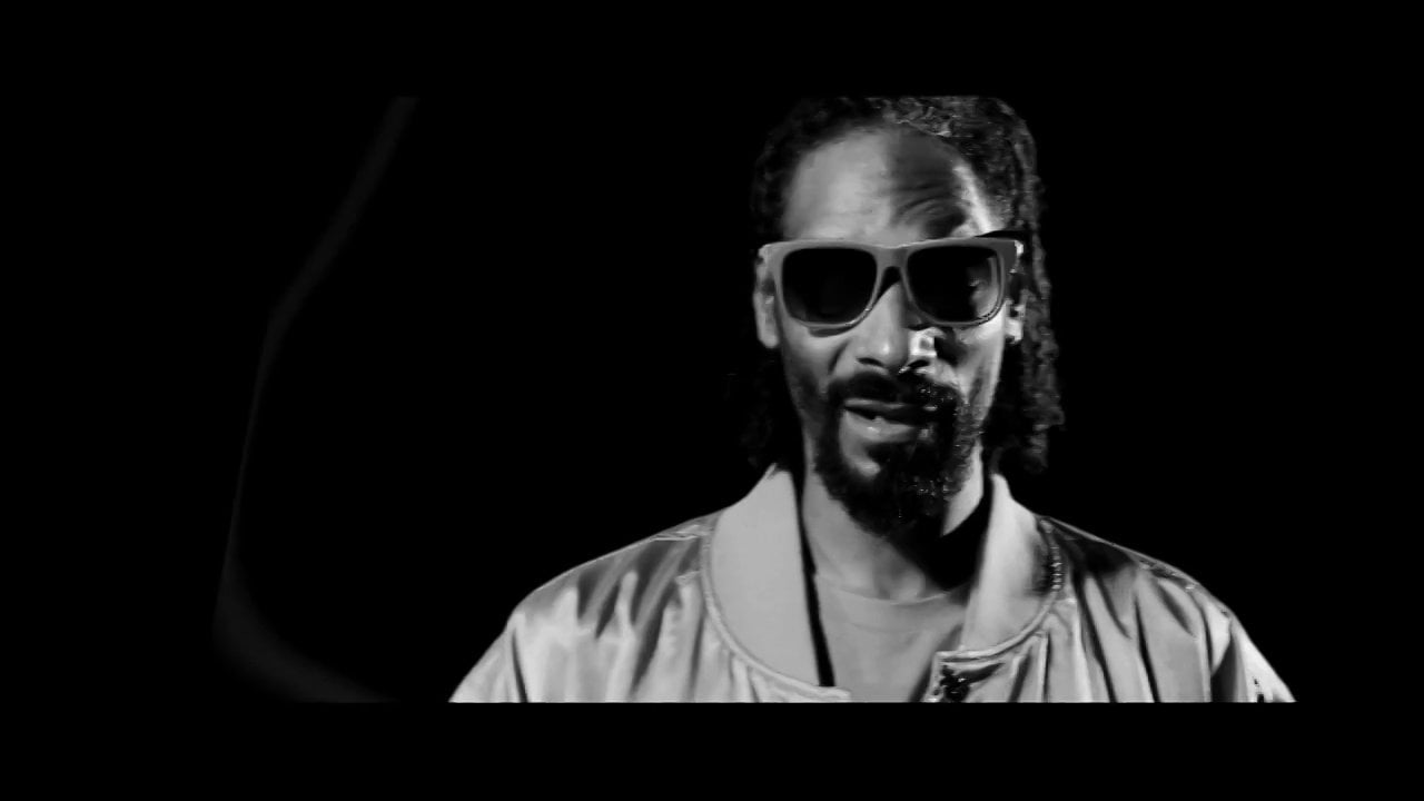 Anise K. feat. Snoop Dogg & Bella Blue | 'Walking on Air' | Music Video ...