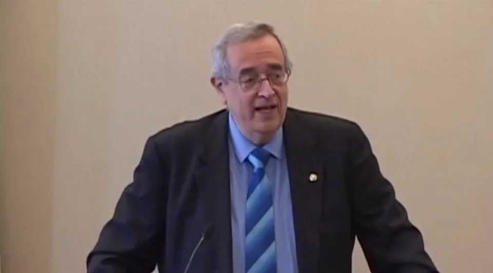 Senate Historian Don Ritchie addresses 2013 delegates during Washington ...