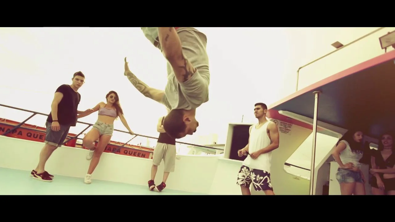 Awsome Flips and Breakdance @ 250FPS