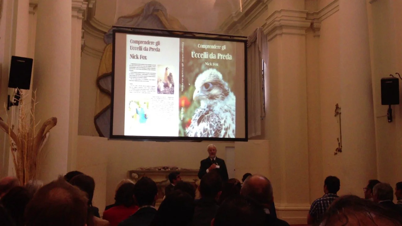 Presentazione del libro di Nick Fox comprendere gli uccelli da preda on ...