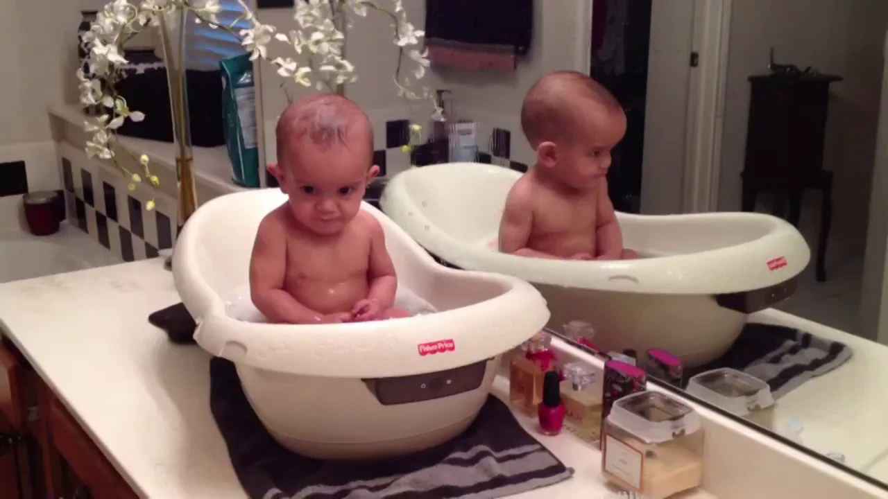 Fun in the tub. on Vimeo