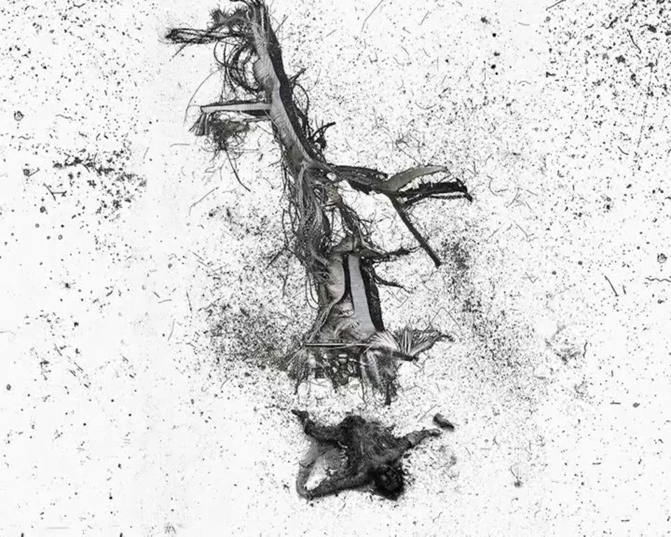 Harold Pinter reading WAR at kennardphillipps' opening of 'Award ...