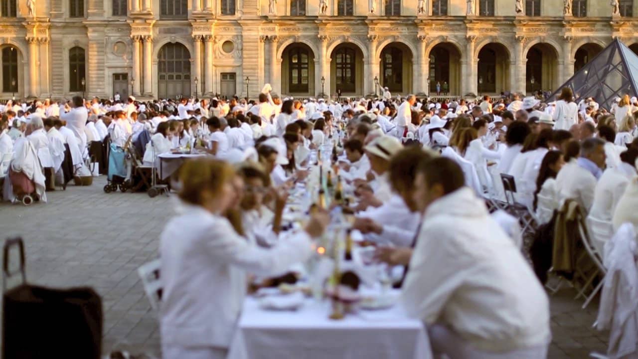 Diner en blanc, Paris, 13 June 2013 on Vimeo