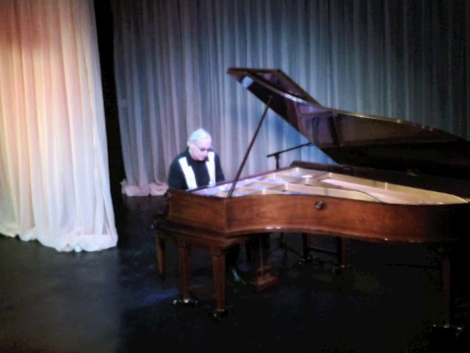 NEIL DORVAL | NEIL ELLIOTT DORVAL | PIANO PLAYER | PIANOS| PIANO ...