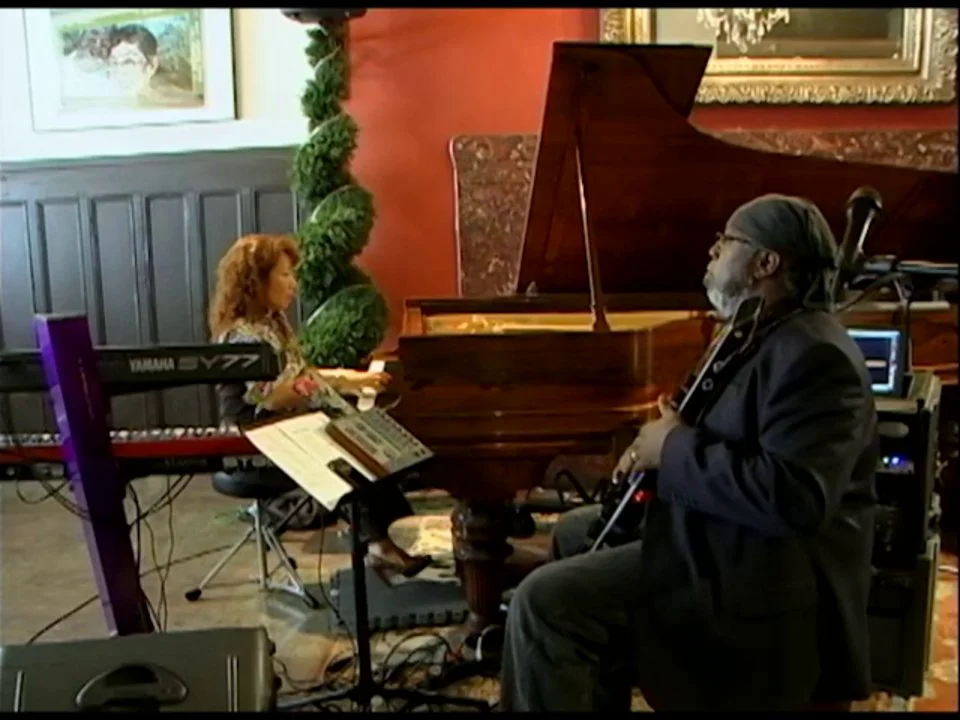 Maki-Smith Duo 'Live' at the Cadillac Hotel on Vimeo