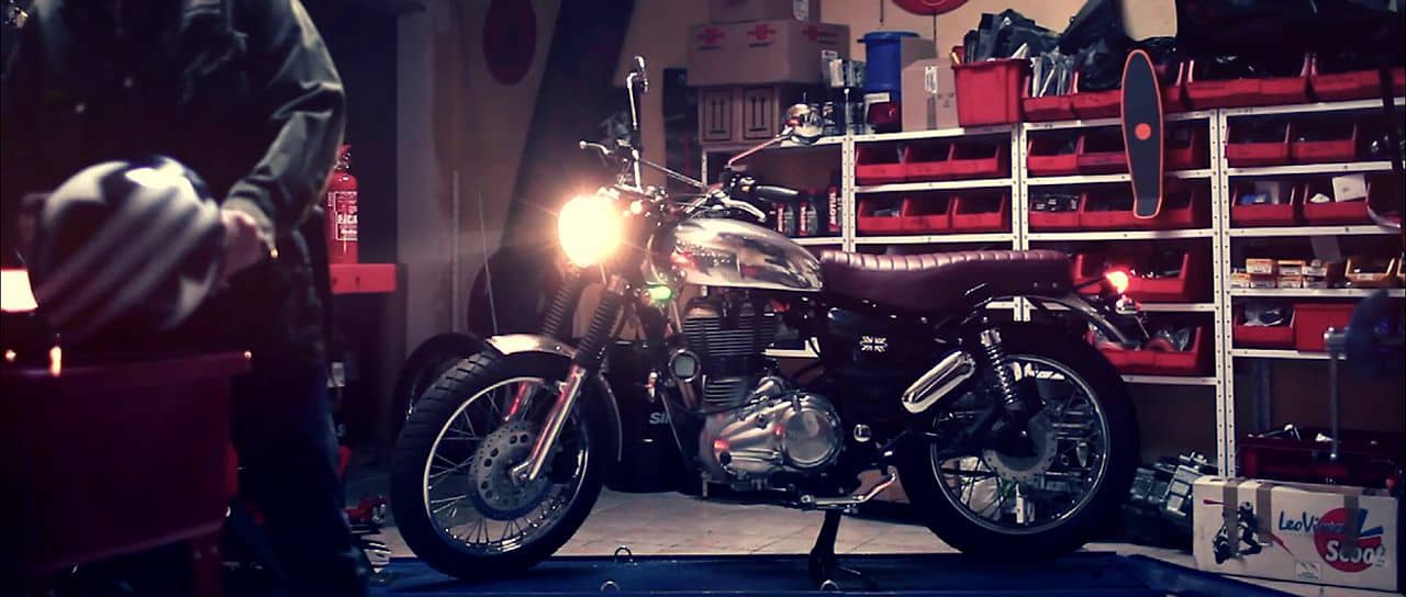 The Royal Enfield Trail Blaster : A film By Daniel Beres Supported By ...