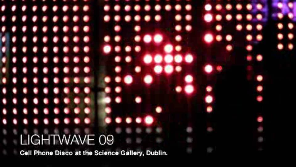 Cell Phone Disco at LIGHTWAVE '09 on Vimeo