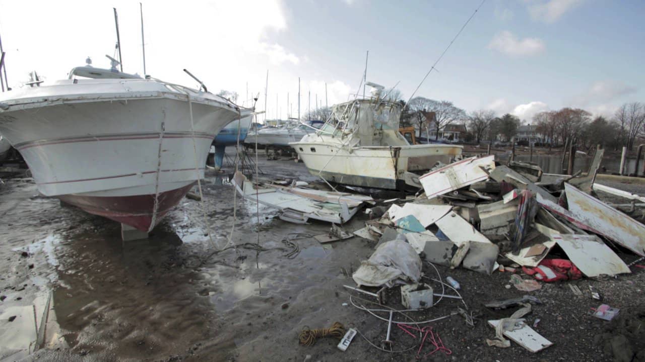 Hans Pedersen & Sons Boat Yard on Vimeo