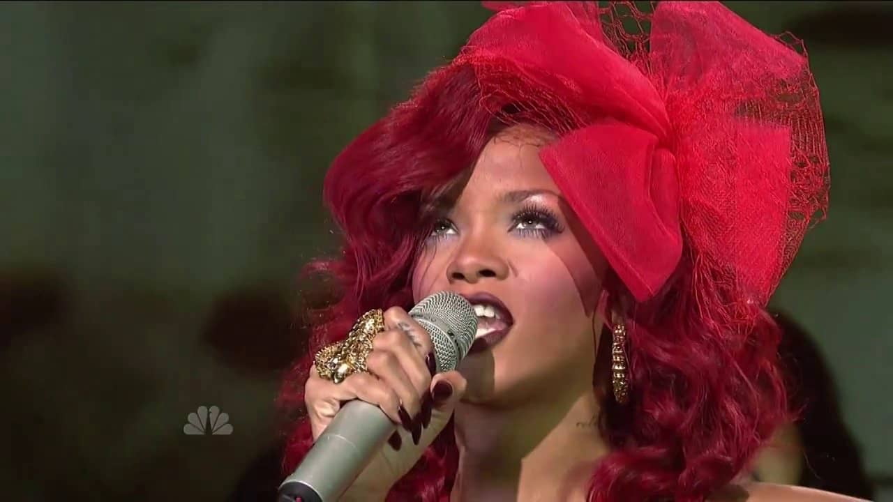 Rihanna "Only Girl (In The World)" Saturday Night Live on Vimeo