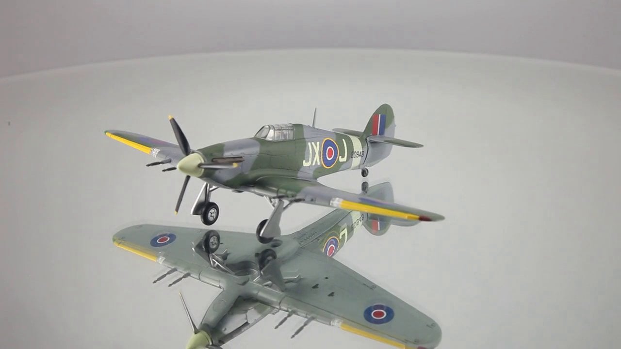 AA39702B Hurricane Mk.IIC, Flt Lt Romualdas Marcinkus, No.1 Squadron ...