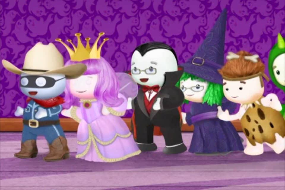 Ghosts Love Halloween.mov on Vimeo