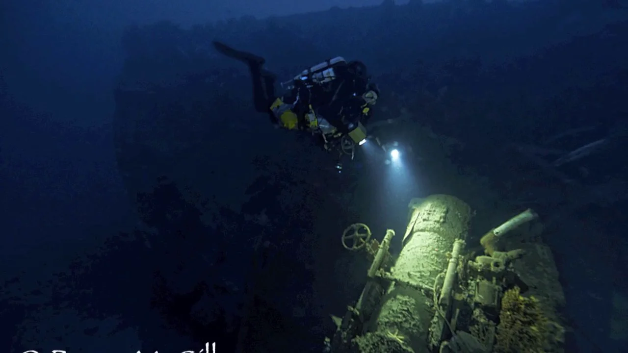 HMS Transylvania - bow and bridge on Vimeo