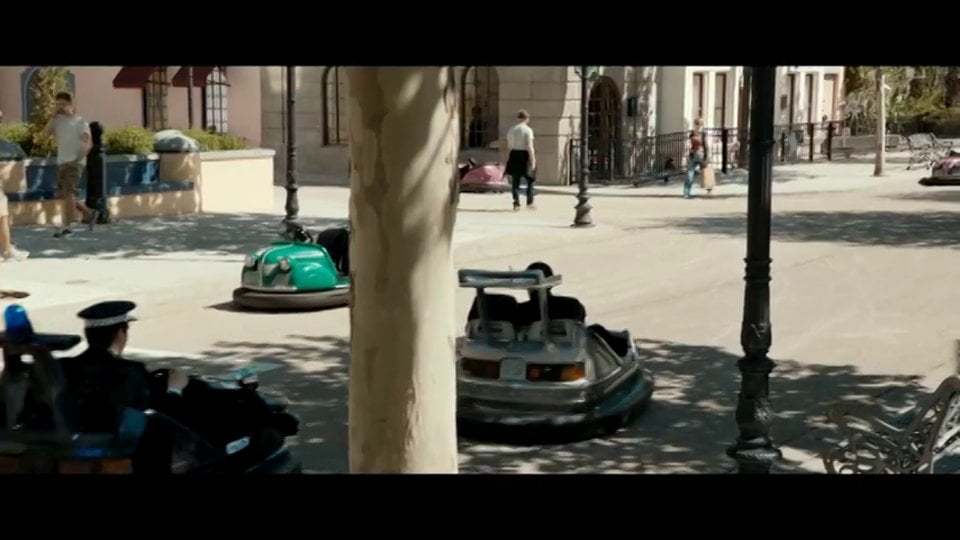 M6 Mobile Teaser Commercial on Vimeo