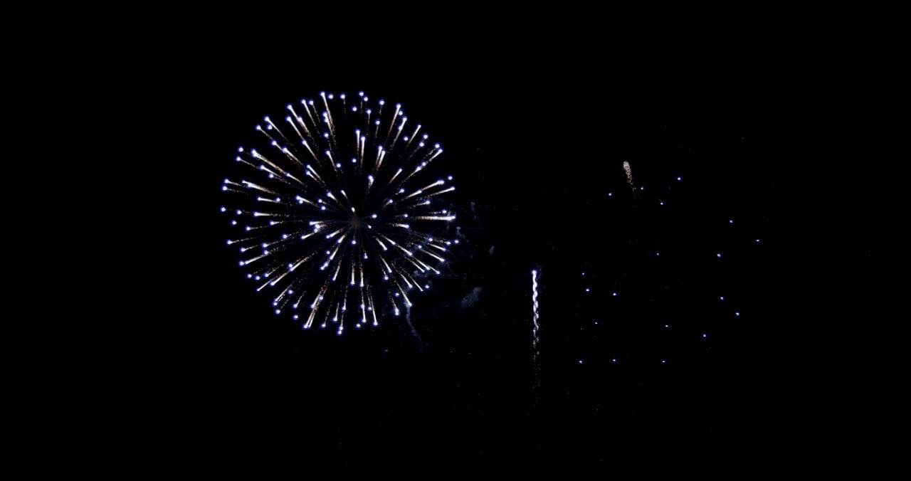 Fireworks 16 - 60s - 4k res - 120fps - FREE STOCK FOOTAGE on Vimeo