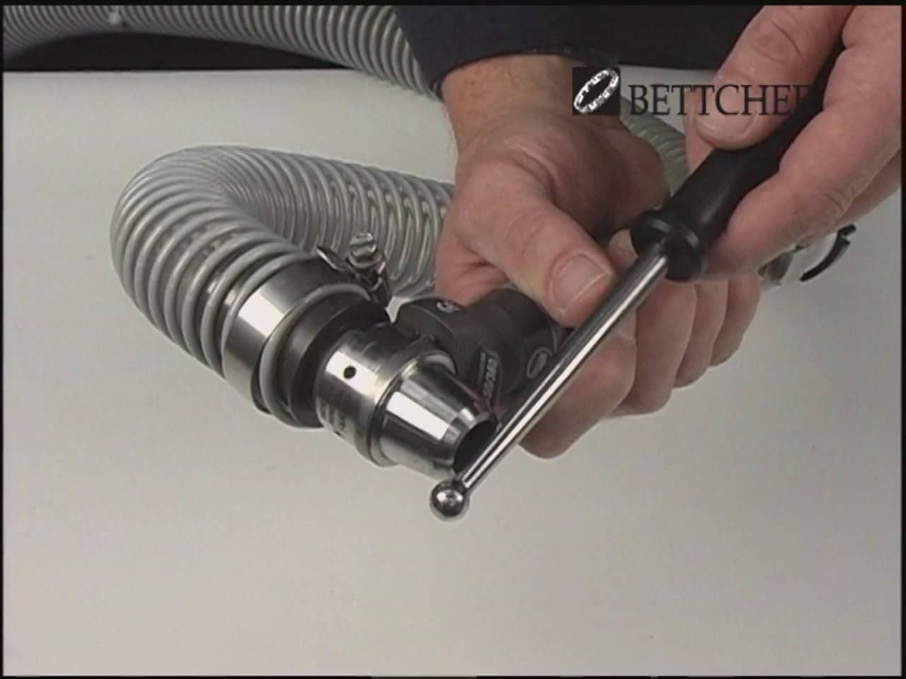 Bettcher Whizard TrimVac Steeling Video on Vimeo