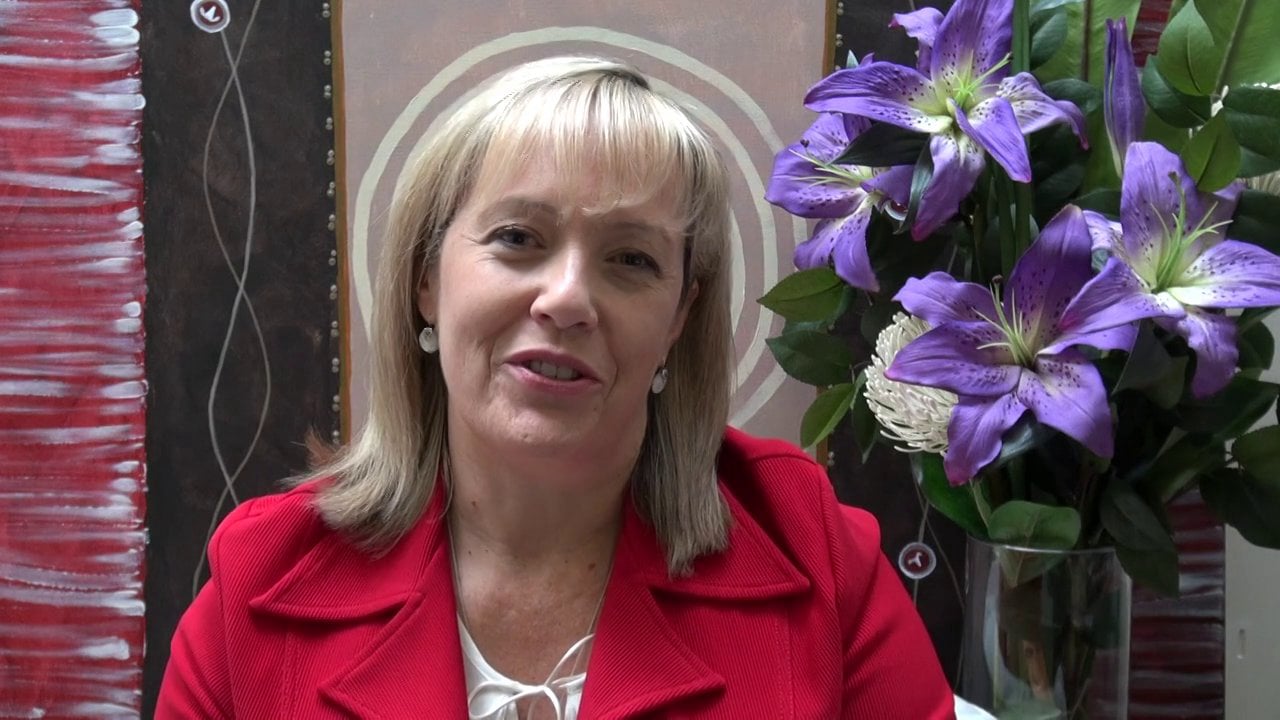 Dr Amanda Deeks - Managing emotional health issues around menopause on Vimeo