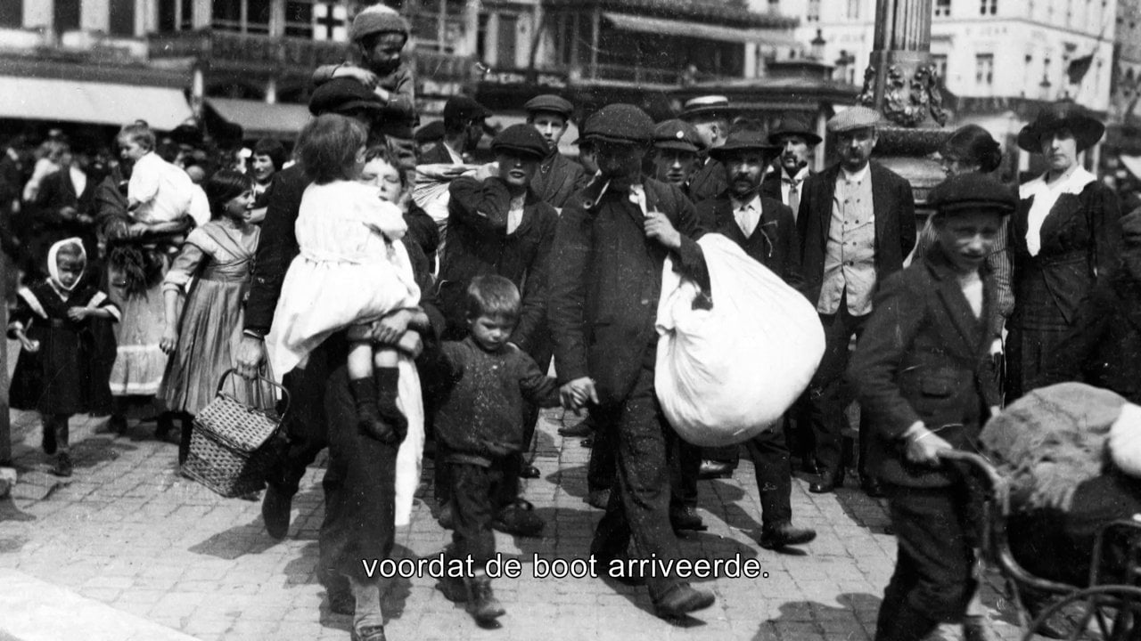 RSL TRAILER DEF H.264 on Vimeo