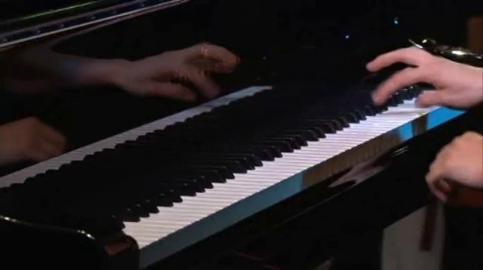 Yuja Wang: Flight of the BumbleBee (N. Rimsky-Korsakov) on Vimeo